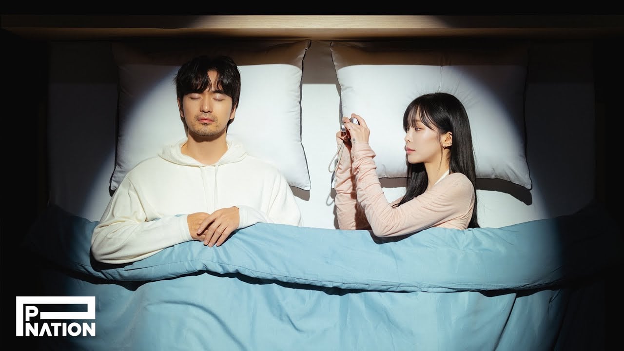 Heize faces breakup with Lee Jin Wook in 'Stranger' MV | allkpop