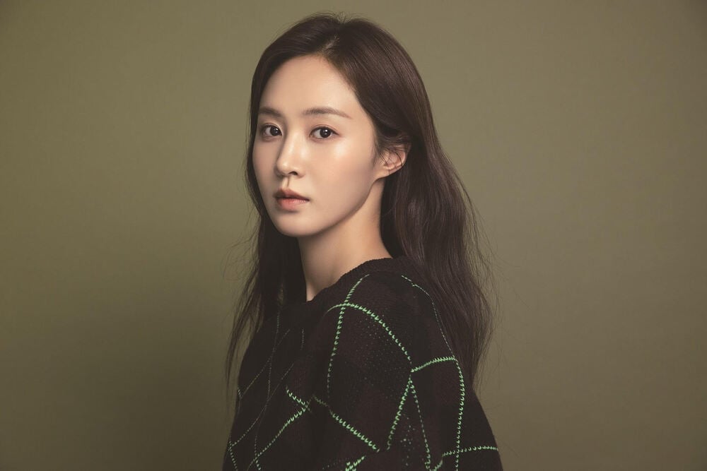 Girls' Generation's Yuri takes on enigmatic role in upcoming thriller | allkpop