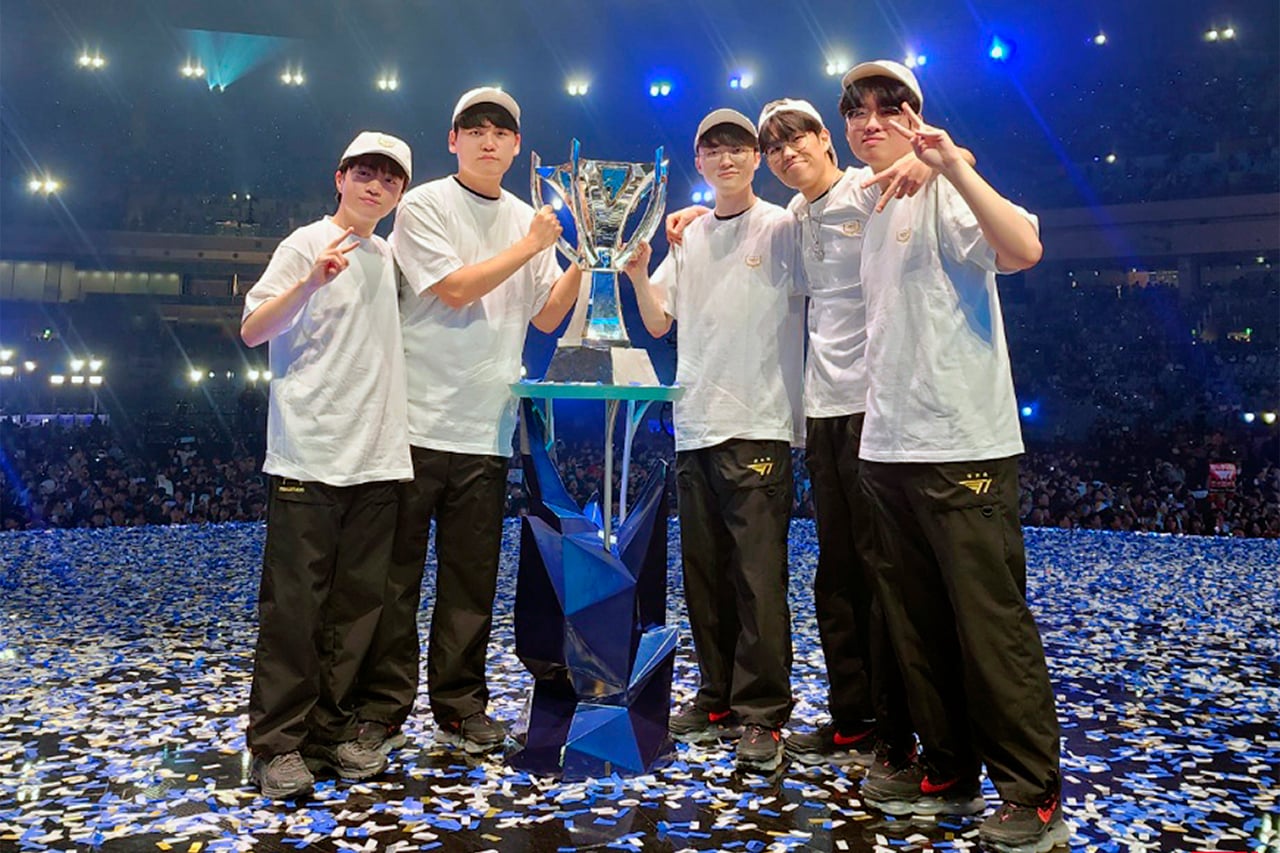 All five members of T1 set to appear on 'Knowing Bros.' | allkpop