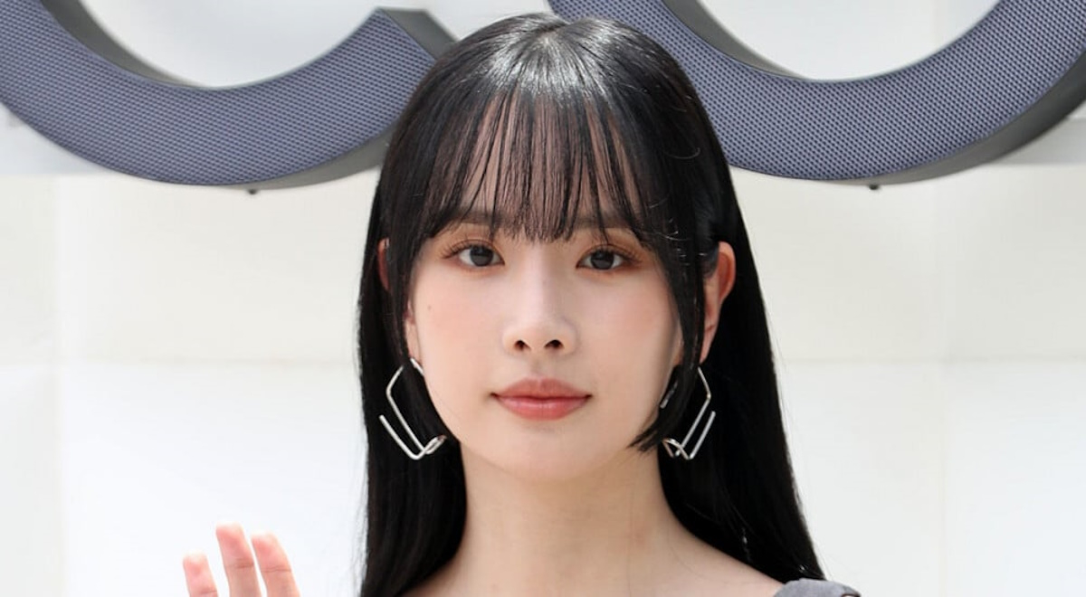 Cosmic Girls' Seola reveals teaser image for 'Inside Out' solo debut | allkpop