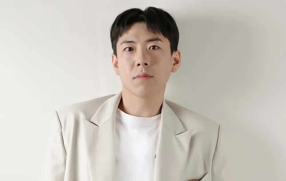 Yang Se Chan signs exclusive contract with Antenna | allkpop