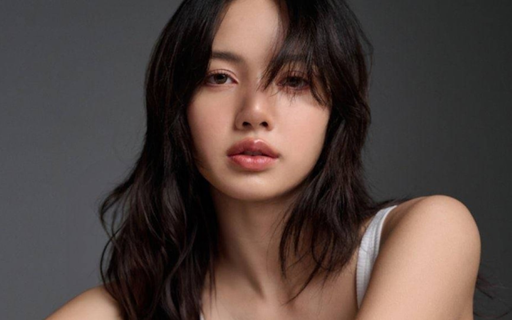 K-netizens react to Lisa making her Hollywood debut | allkpop