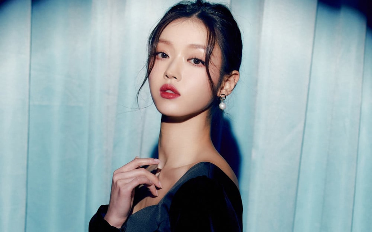 Oh My Girl's YooA reveals 'Borderline' comeback schedule | allkpop