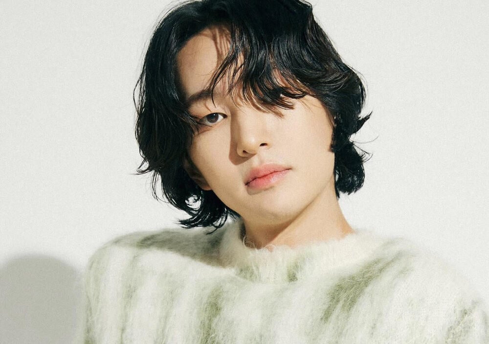 Onew departs SM Entertainment, signs exclusive contract with new agency ...