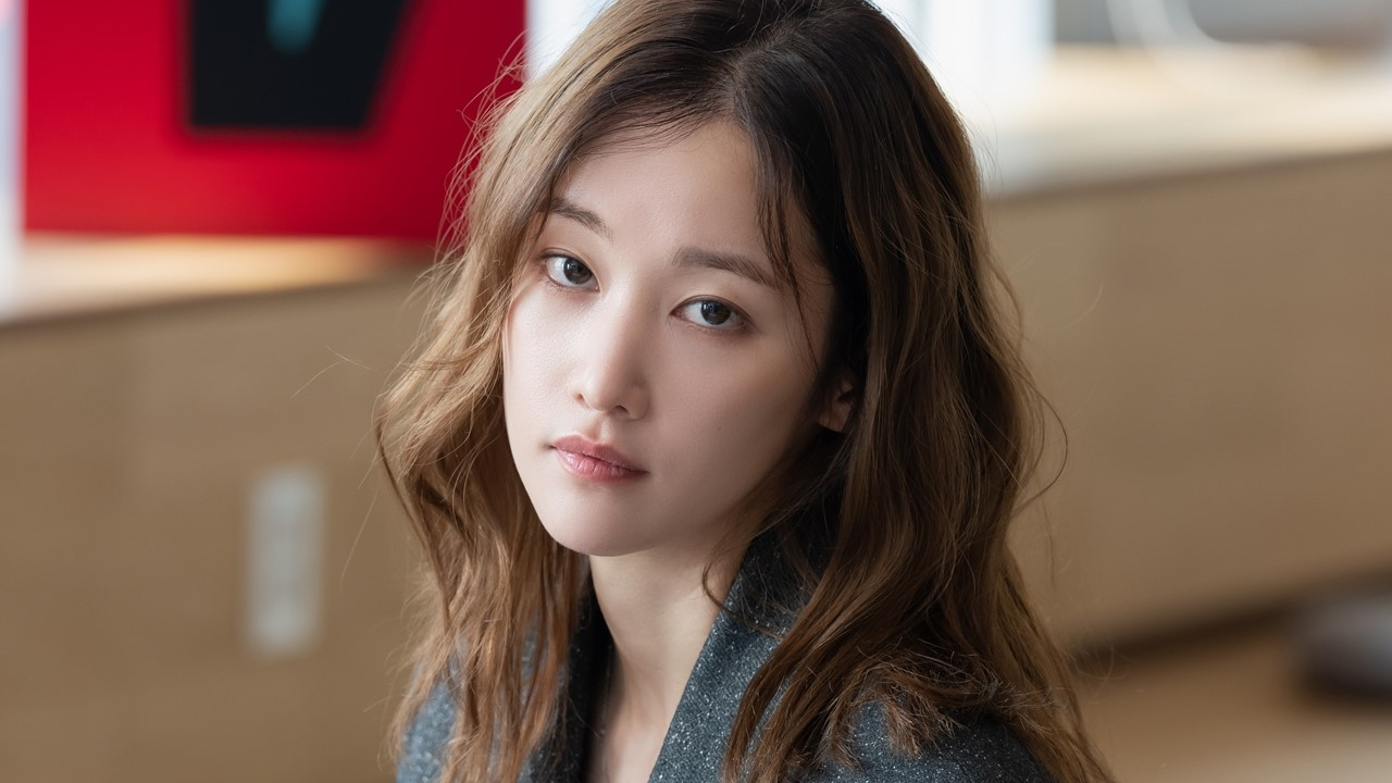 Netizens witness posts accusing Jeon Jong Seo of school bullying ...