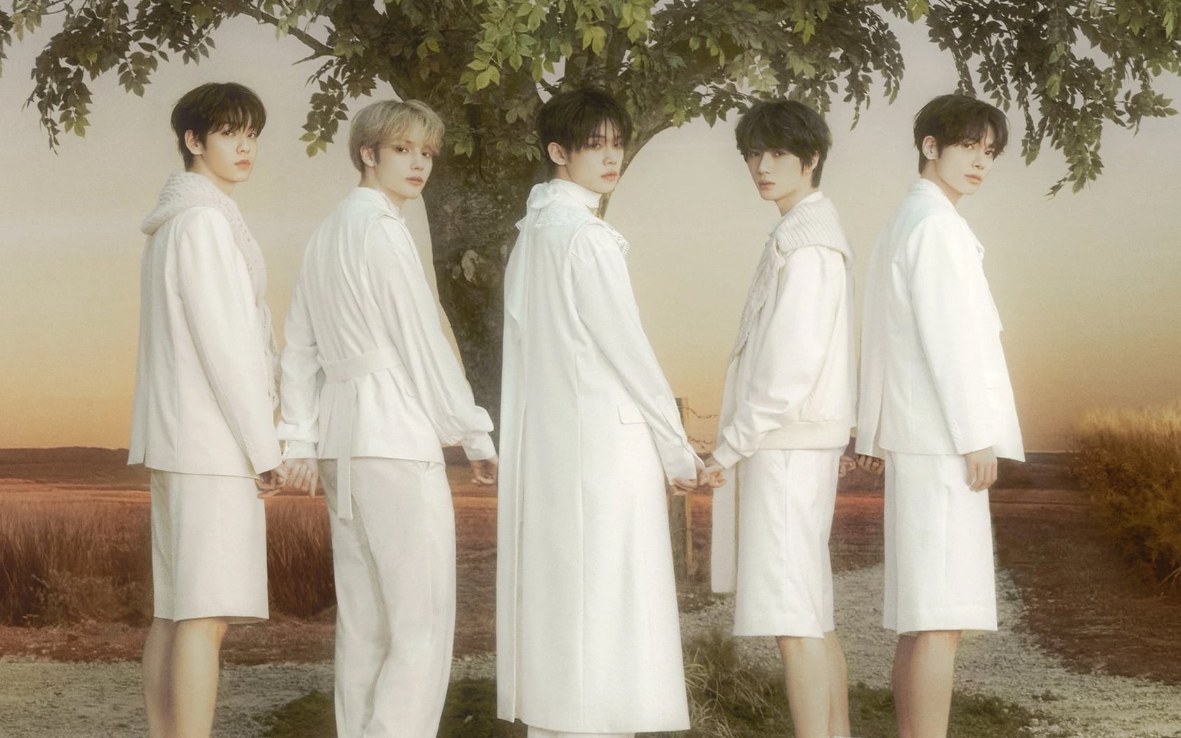 TXT kicks off their third world tour 'ACT: PROMISE' with performances ...