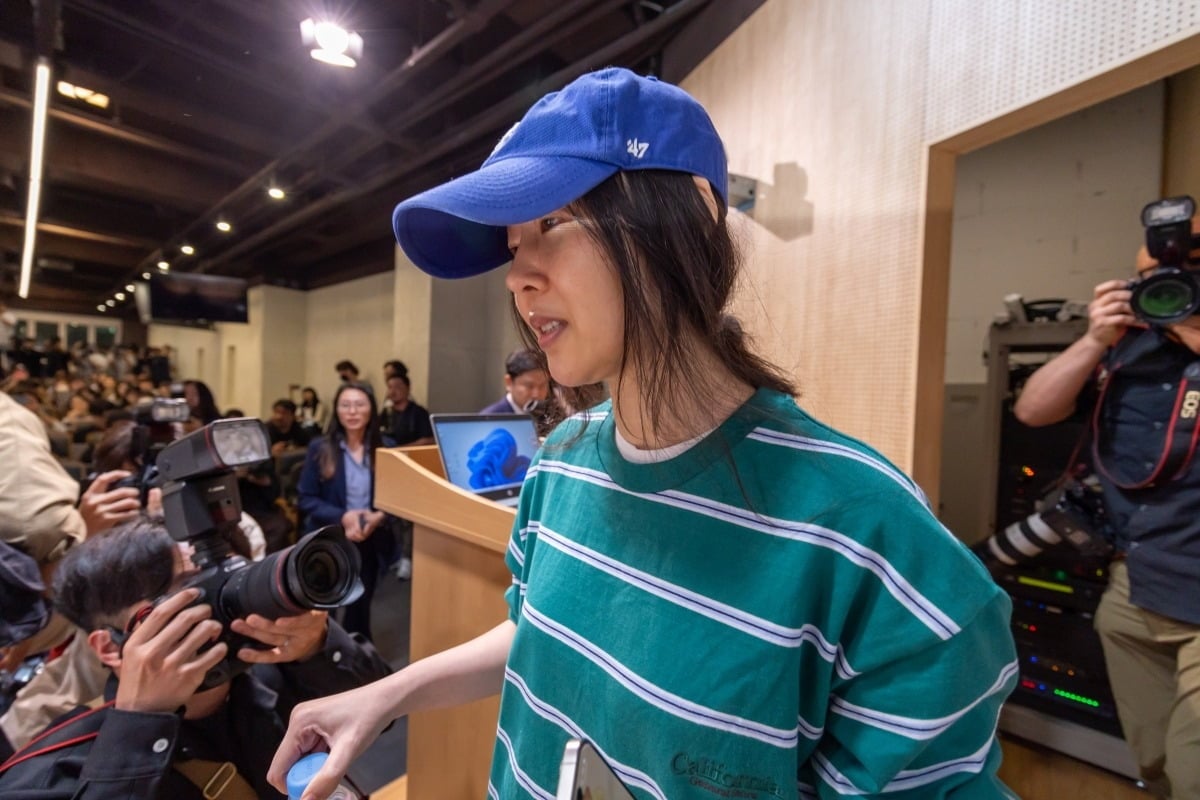 ADOR issues a full-length official statement refuting each of HYBE's ...