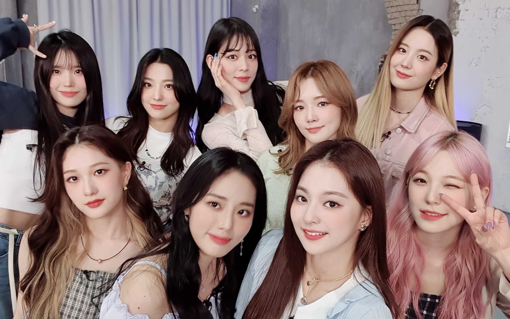 Fans share concern as a fromis_9 member expresses her desire to promote ...