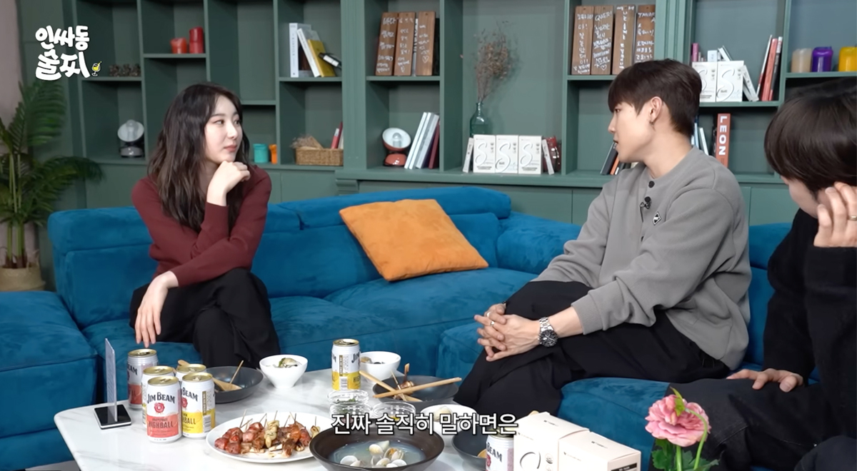 Lee Chae Yeon & AB6IX's Park Woo Jin reminisce about the time they were both 'let go' by JYP ...