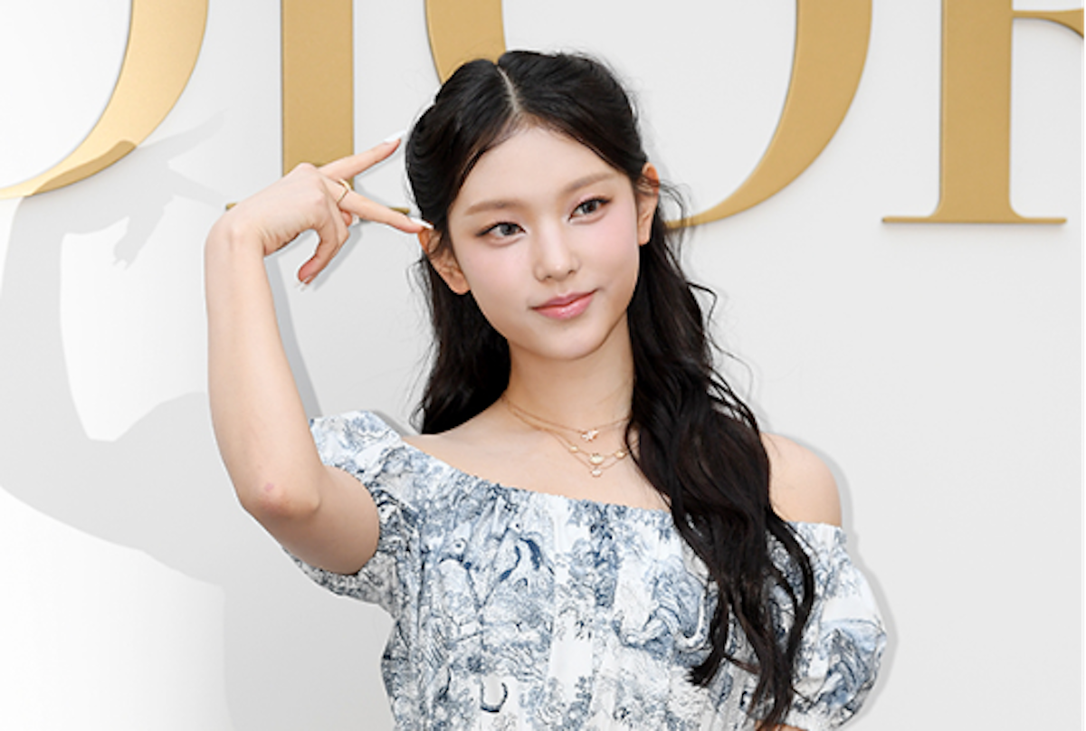 NewJeans Haerin dazzles in noble dress at Dior photo event | allkpop