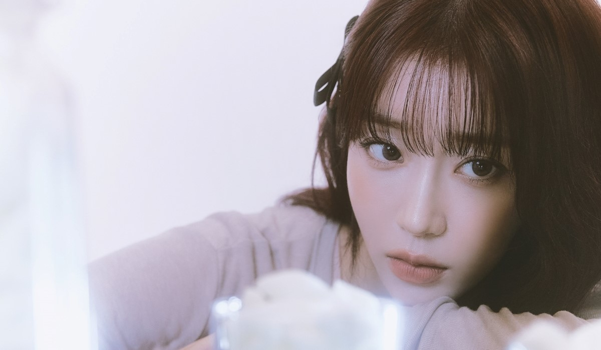 STAYC's Sumin, Sieun, & J exude mystery in teaser photos for 1st full album 'Metamorphic' | allkpop