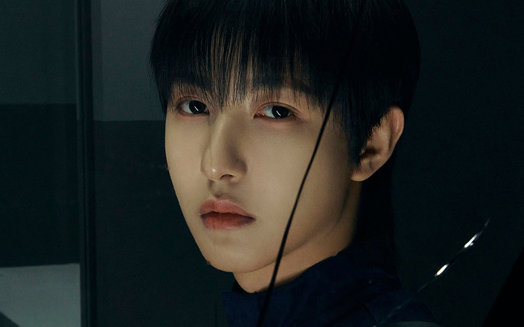 K-netizens react to NCT's Renjun revealing an ordinary civilian's phone ...