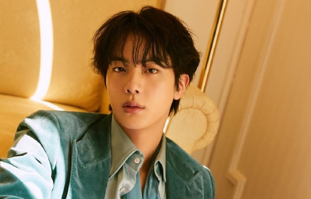 Big Hit Music confirms BTS' Jin will carry torch for '2024 Paris Summer ...