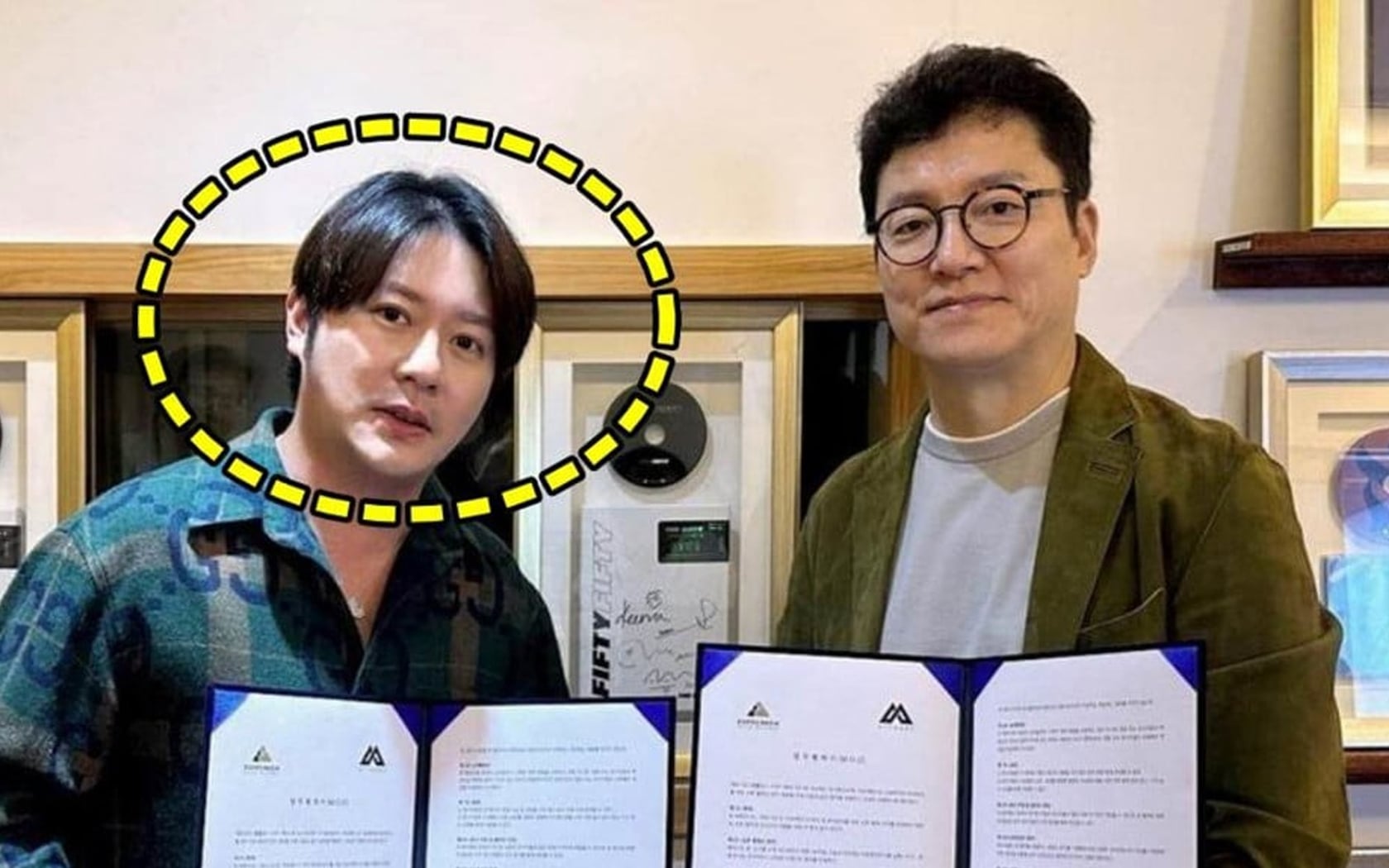 Singaporean businessman David Yong who invested in FIFTY FIFTY and MAMAMOO's companies has been ...