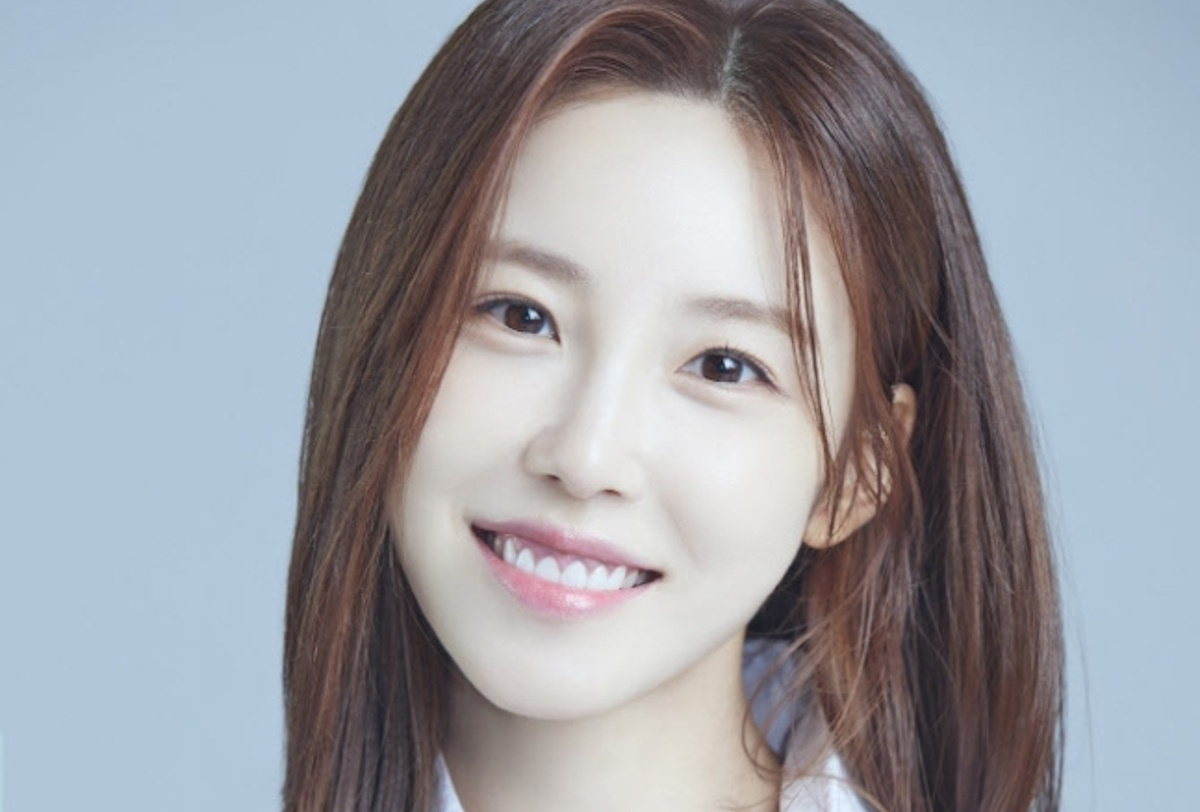 Hyosung confirmed to make big screen debut in 'Bound to be a Devil' | allkpop