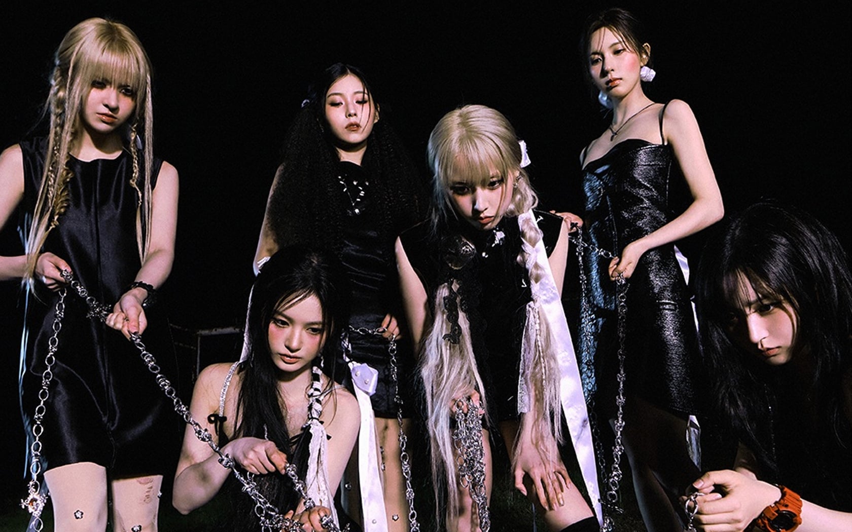 NMIXX unveils eerie concept photos for their upcoming 3rd EP 'Fe3O4: STICK OUT' | allkpop