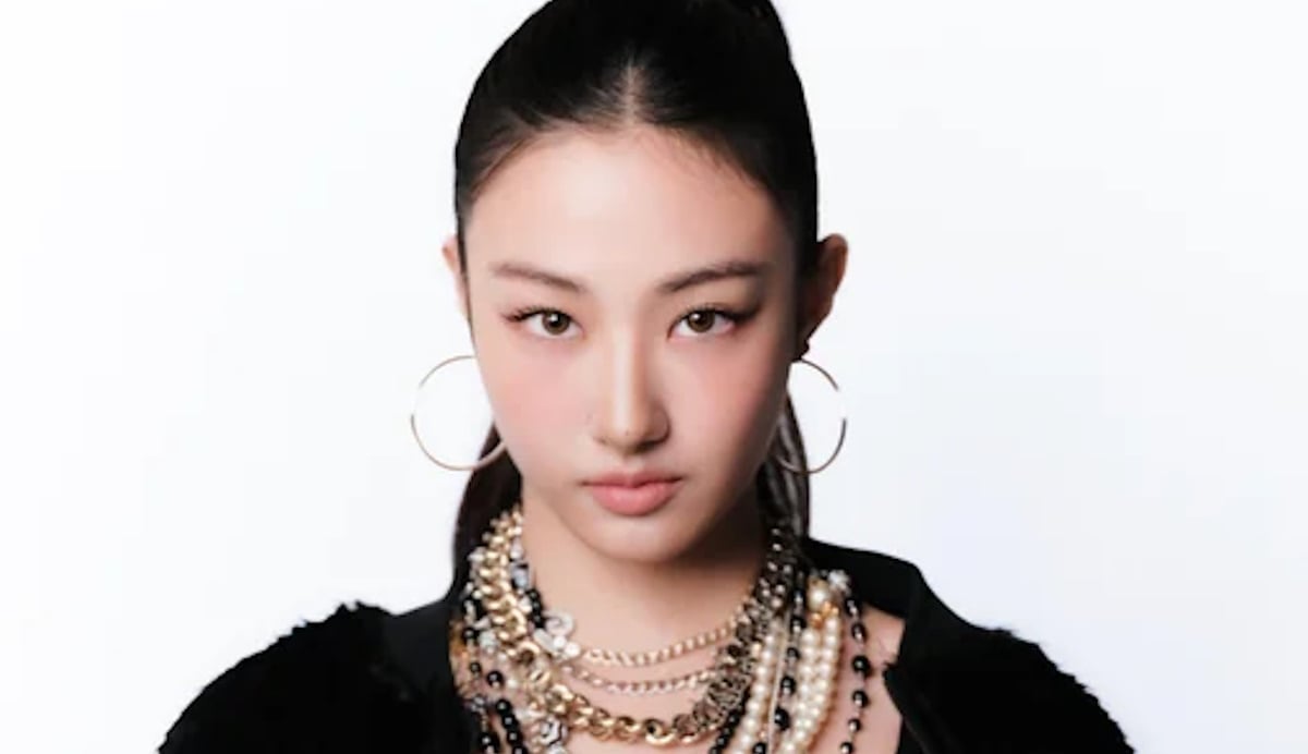 The Black Label's upcoming girl group MEOVV reveal debut profile photo for Gawon | allkpop