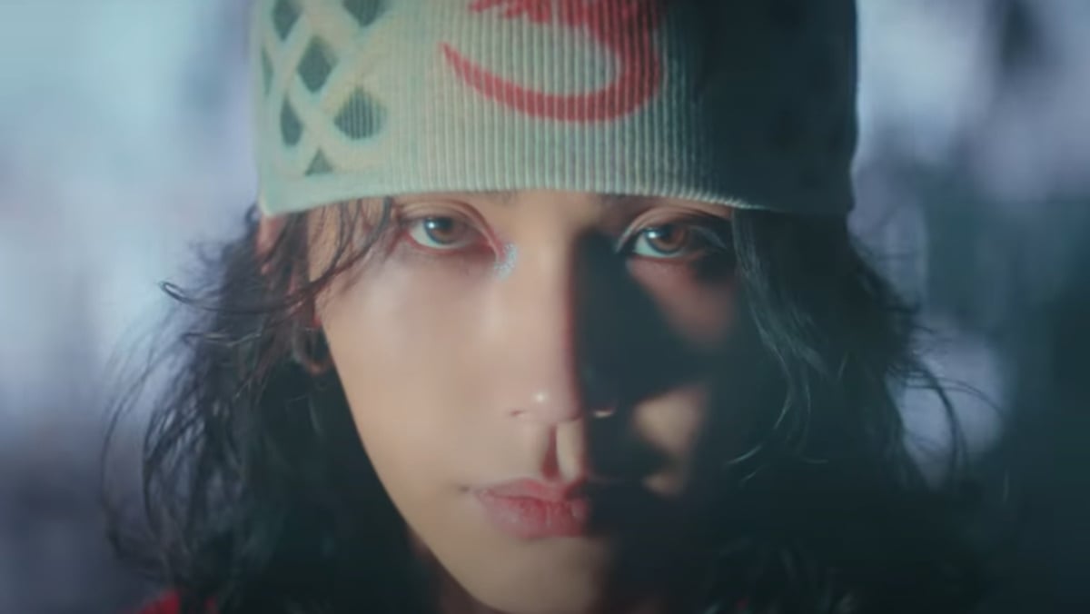 Ilhoon faces an eye in 'Lullaby' MV teaser | allkpop