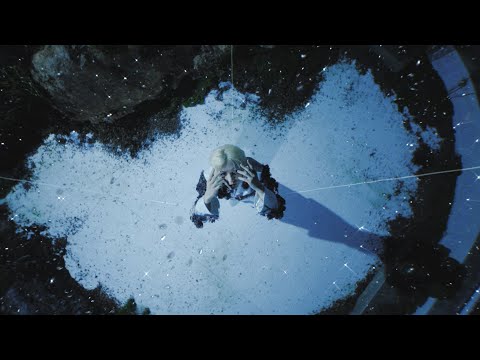 Stray Kids unveil Hauntingly Beautiful “Hollow” MV ahead of their 3rd Japanese Mini Album ...