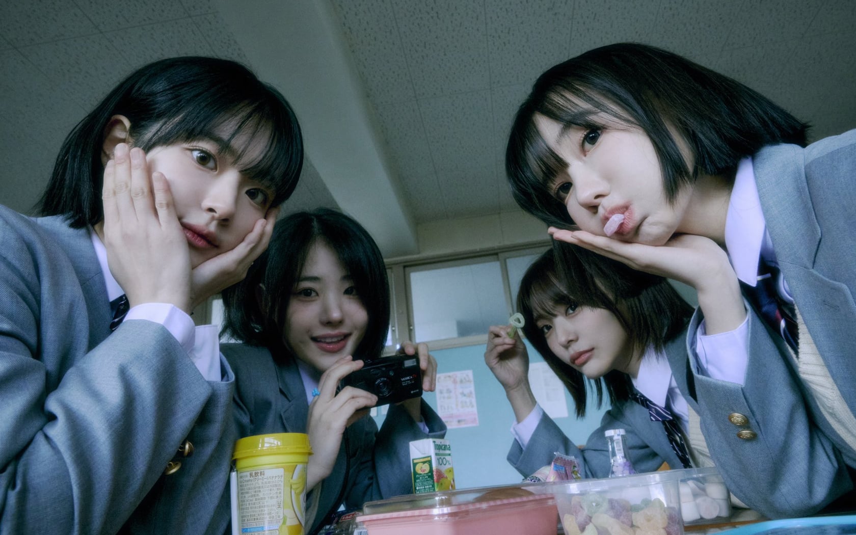 QWER makes their first music show appearance on Mnet's 'M Countdown ...