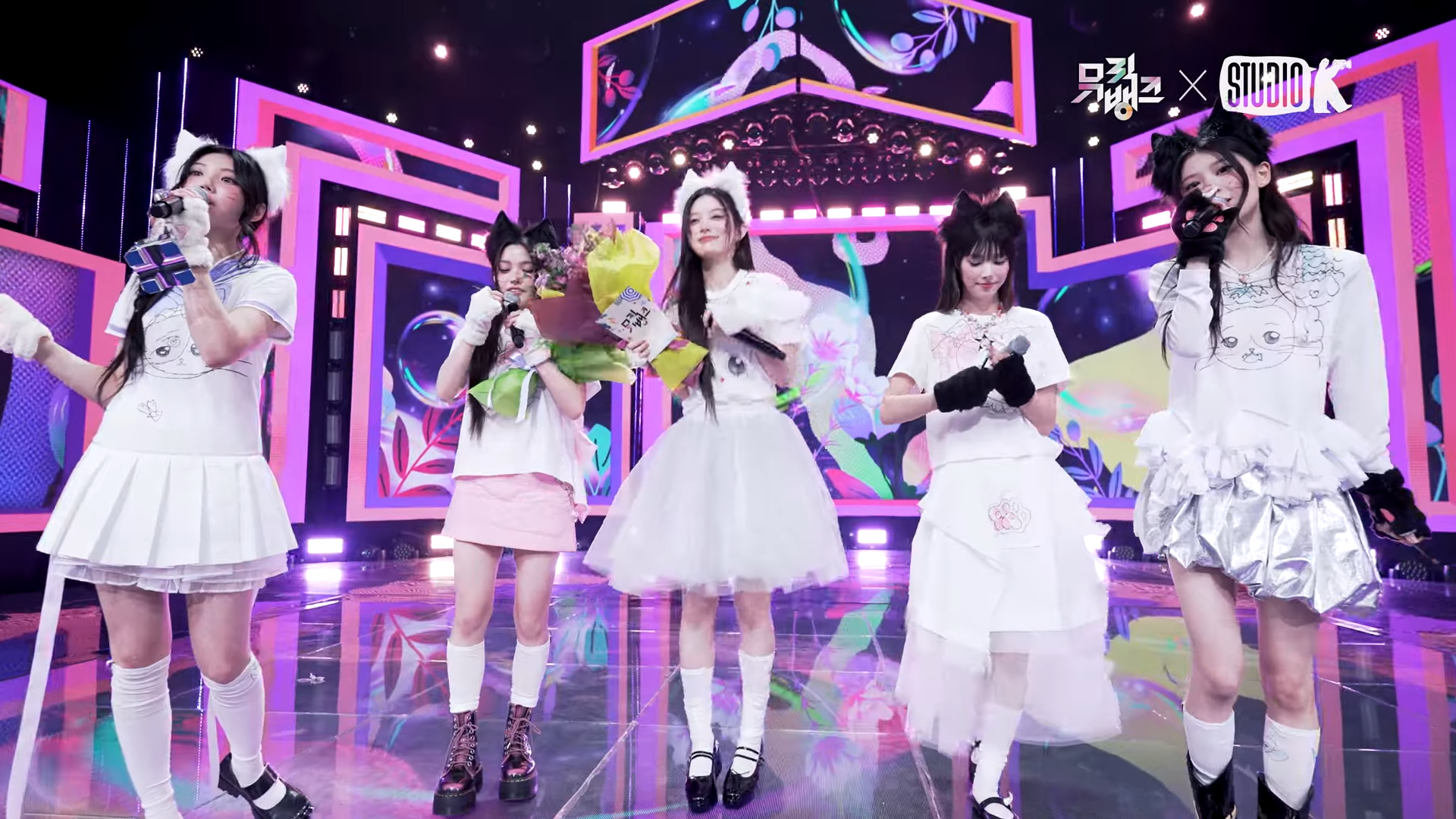 ILLIT praised for their improved live vocals during encore stage | allkpop