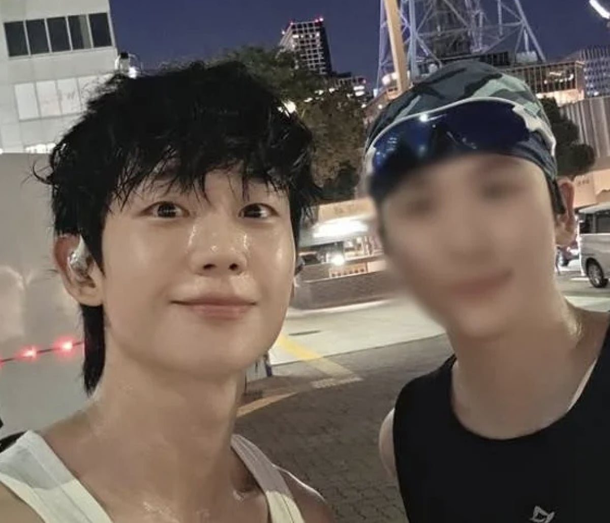 Jung Hae In’s younger brother shares candid moments of their daily life ...