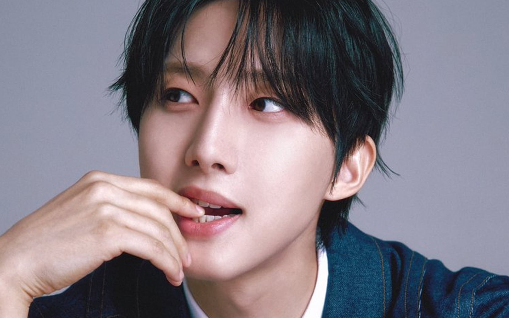 Pentagon’s Hui signs exclusive contract with With Us Entertainment | allkpop