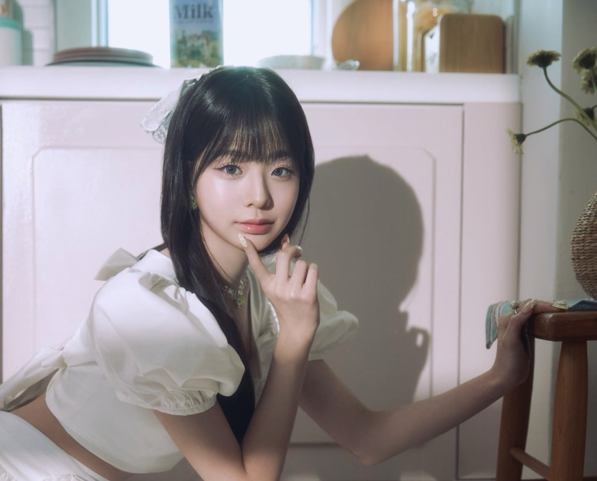 UNIS’s Lim Seowon launches first solo YouTube show ‘Hexagonal Idol’ | allkpop