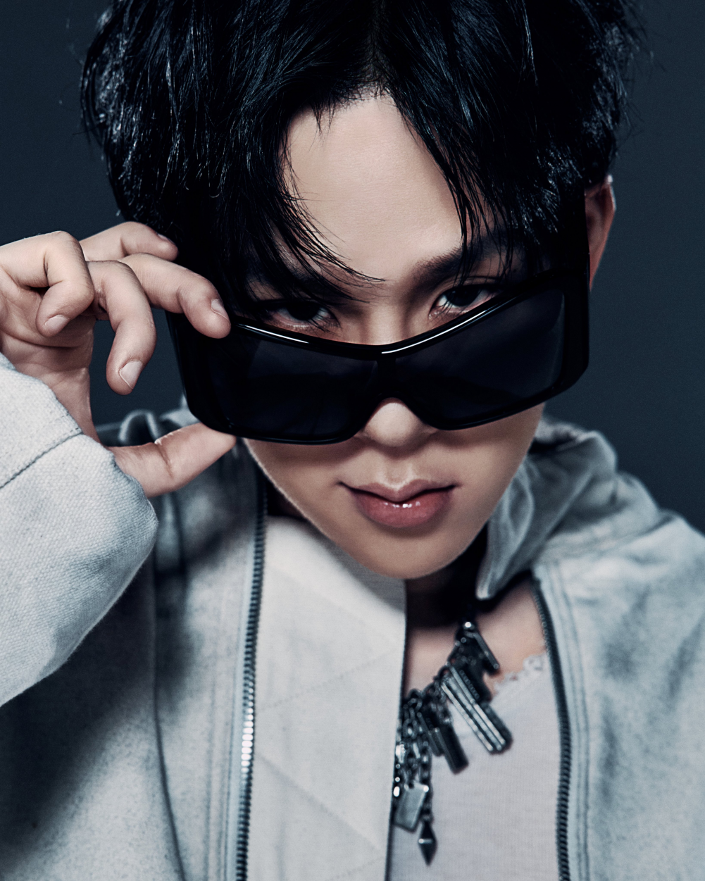 MONSTA X's Joohoney showcases his rockstar charm in new teaser photos ...