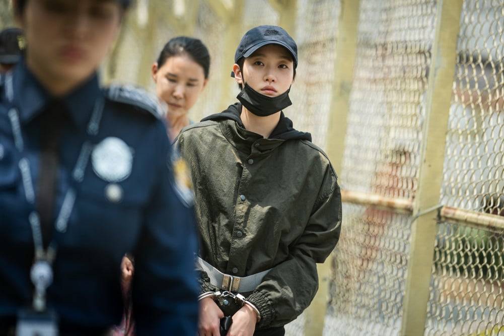 "I wanted viewers to misunderstand her" Kim Go Eun talks about crafting ...