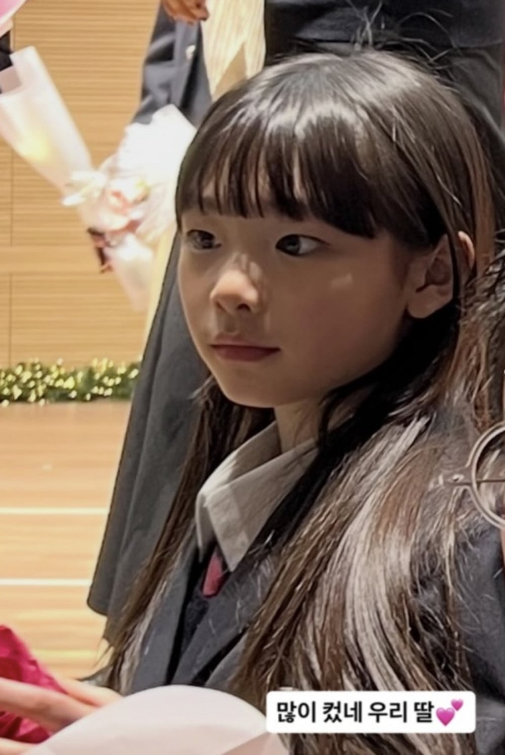H.O.T Moon Hee Jun’s daughter JamJam impresses with confident stage ...