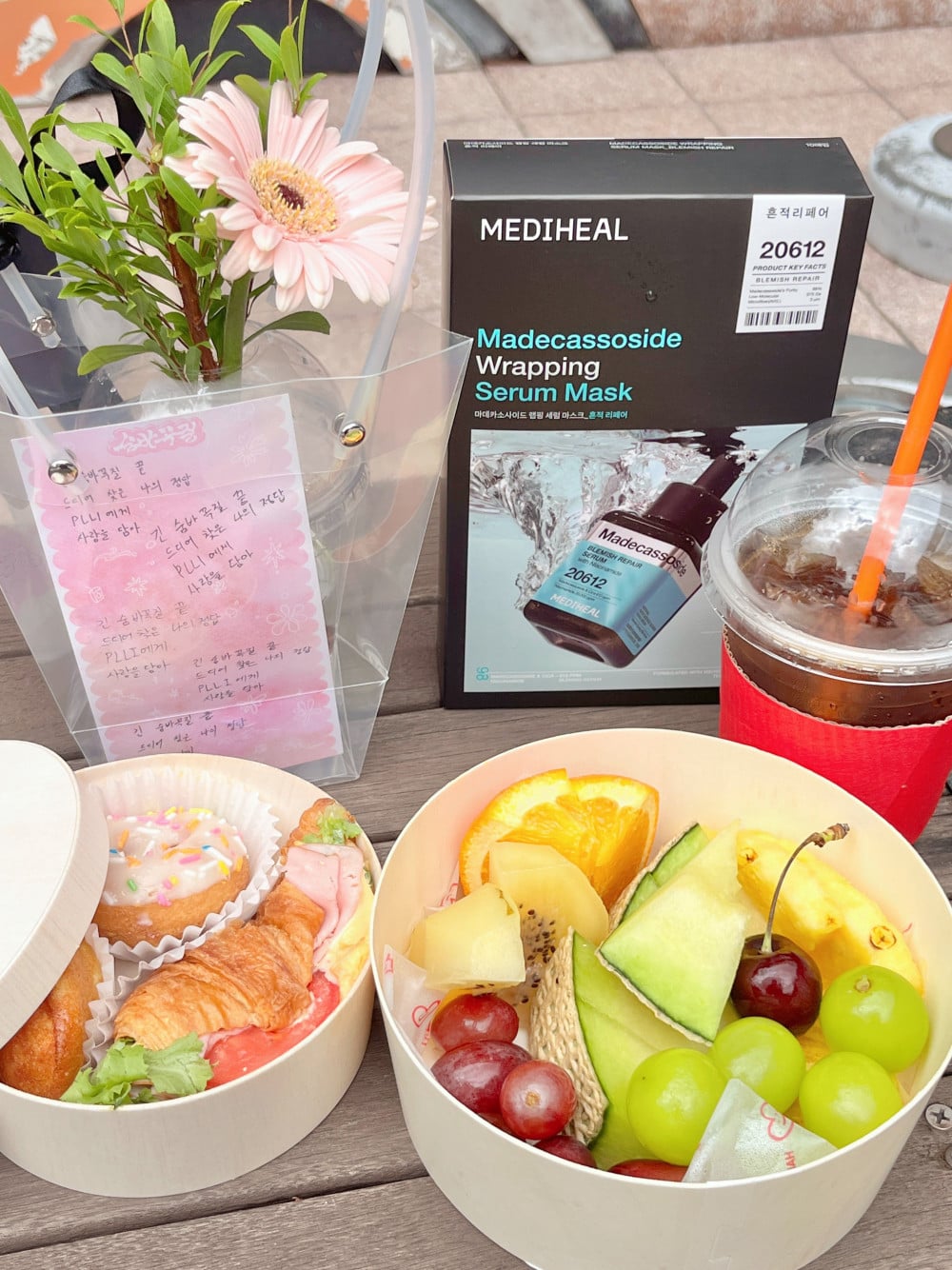 K-netizens unimpressed by ALPHA DRIVE ONE's gift to fans for attending ...