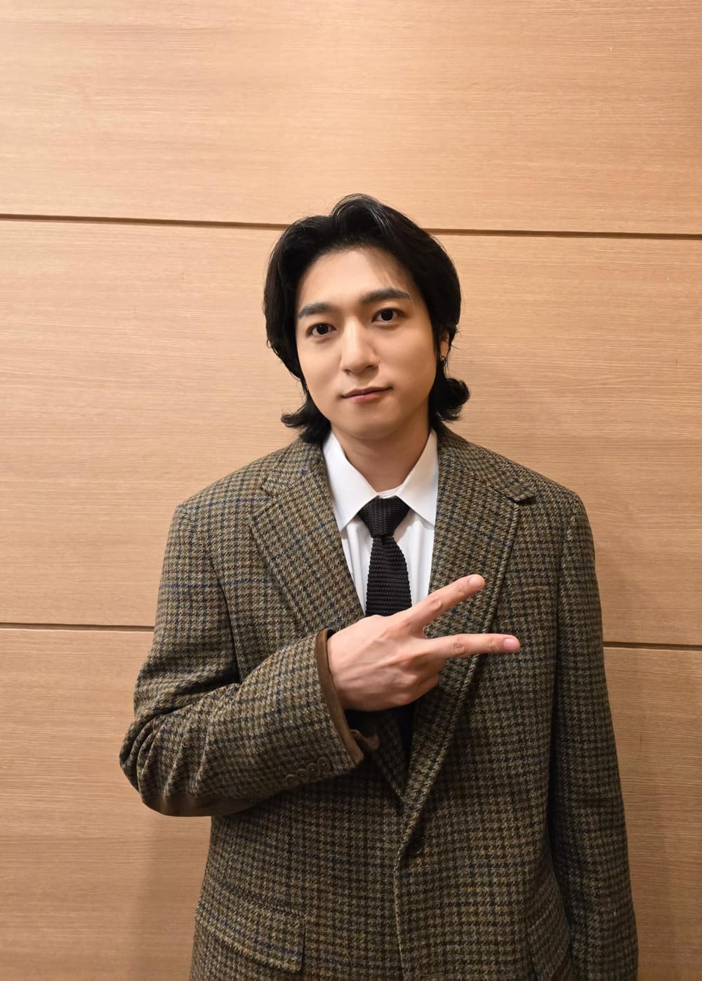 Fans rejoice as DAY6's Sungjin finally cuts his hair | allkpop