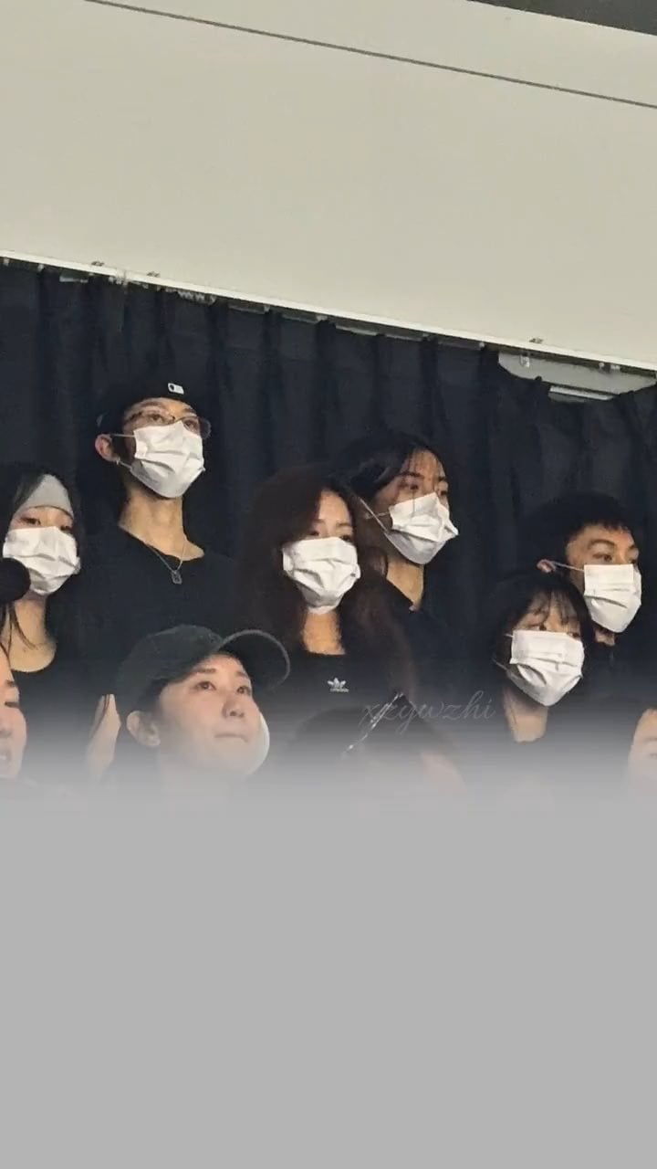 Netizens note spotting female trainees at Jay Park's solo concert ...