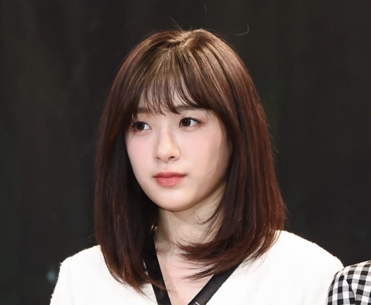 Former APRIL member Lee Jinsol signs with new agency | allkpop